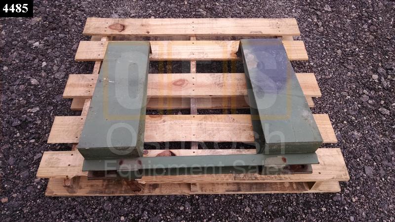 Fifth Wheel Ramps - Oshkosh Equipment