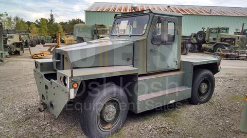 PSI Tug (AT-800-05) - Oshkosh Equipment