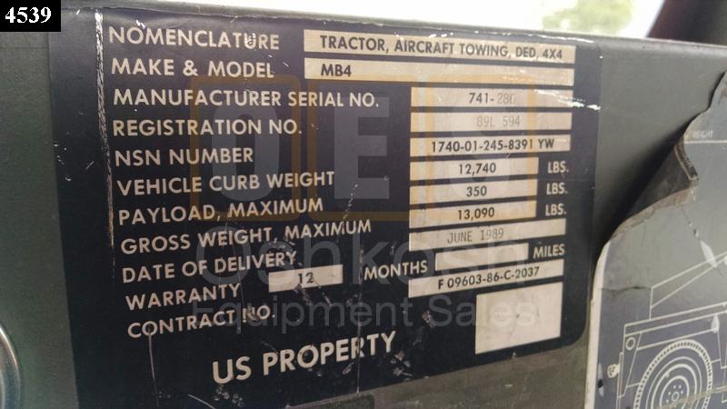 PSI Tug (AT-800-05) - Oshkosh Equipment