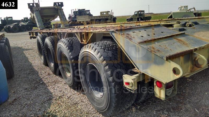 M747 60 Ton Lowboy Trailer (T-1100-36) - Oshkosh Equipment