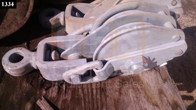 25 Ton Cable Dual Pulley Snatch Block (7/8 inch Cable) - Oshkosh Equipment