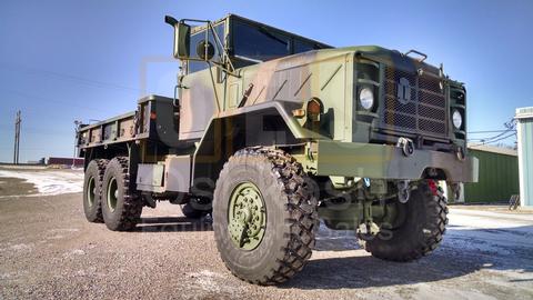 6x6 & 8X8 Military Cargo Trucks - Oshkosh Equipment