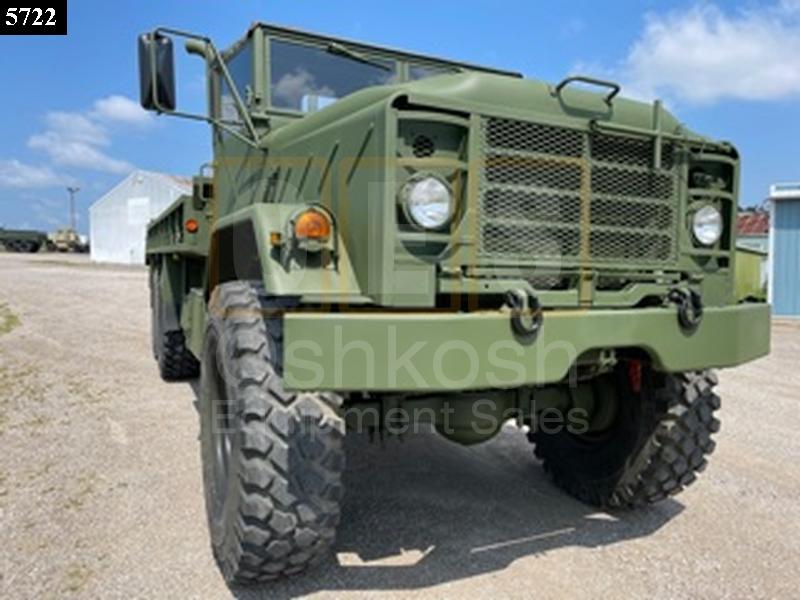 M927 XLWB Extra Long Wheel Base Cargo Truck - Oshkosh Equipment