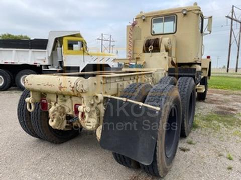 M916 6X6 Tractor (TR-500-77) - Oshkosh Equipment