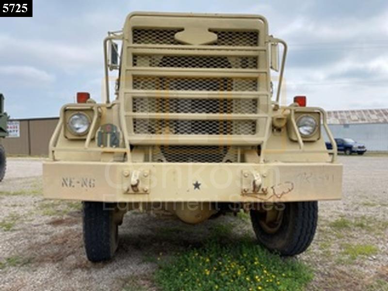 M916 6X6 Tractor (TR-500-77) - Oshkosh Equipment