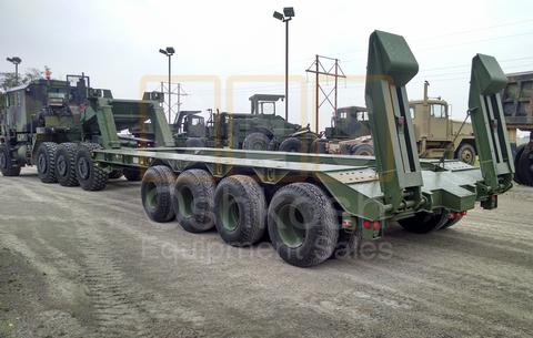 M747 60 Ton Military Lowboy Trailer (T-1100-34) - Oshkosh Equipment