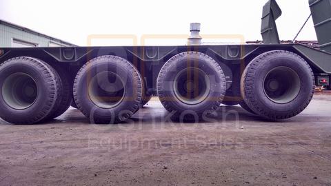 M747 60 Ton Military Lowboy Trailer (T-1100-34) - Oshkosh Equipment